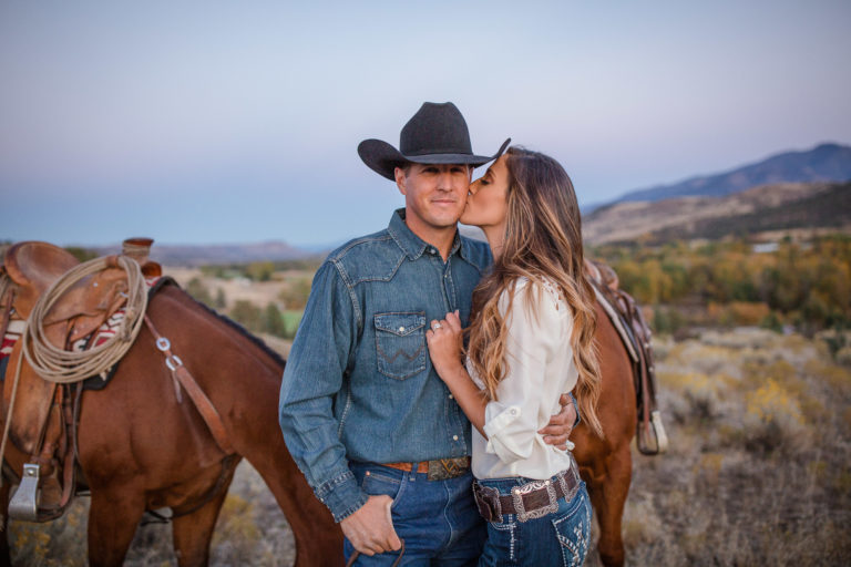 Oregon Ranch Engagement Session | shanabailey.com